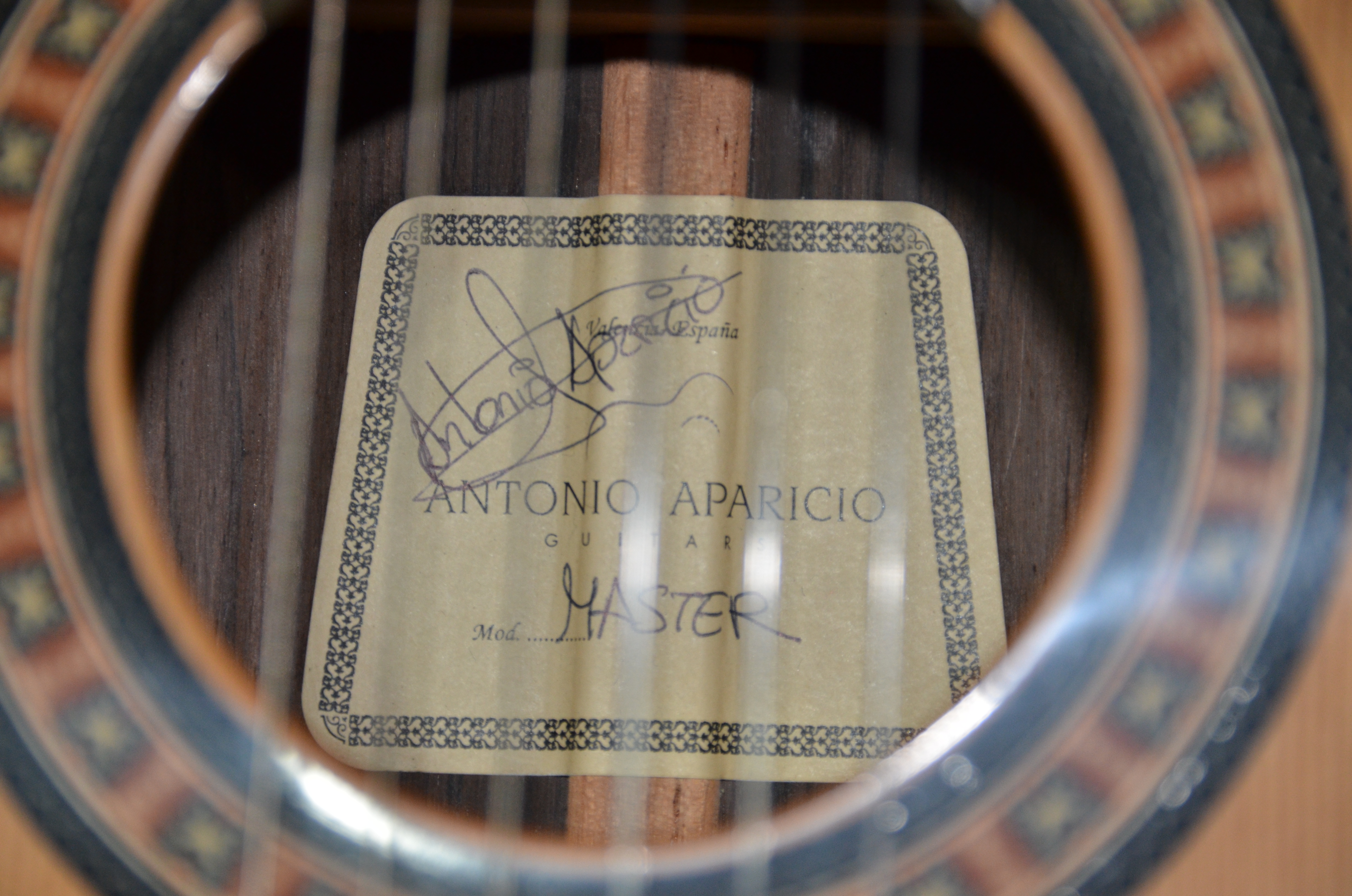 Antonio Aparicio - AA Master | Tomas Music Antonio Aparicio - AA Master | Tomas Music